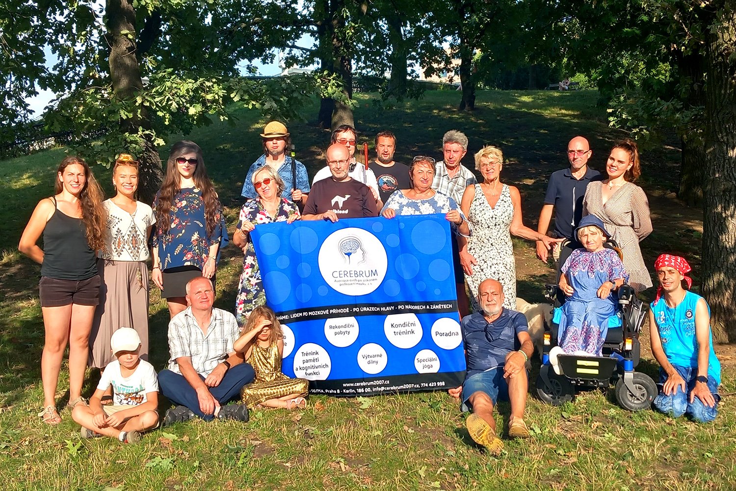 Kdo jsme | CEREBRUM 2007